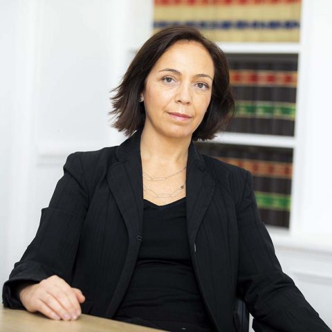 Ángela Toro - MAIO Legal